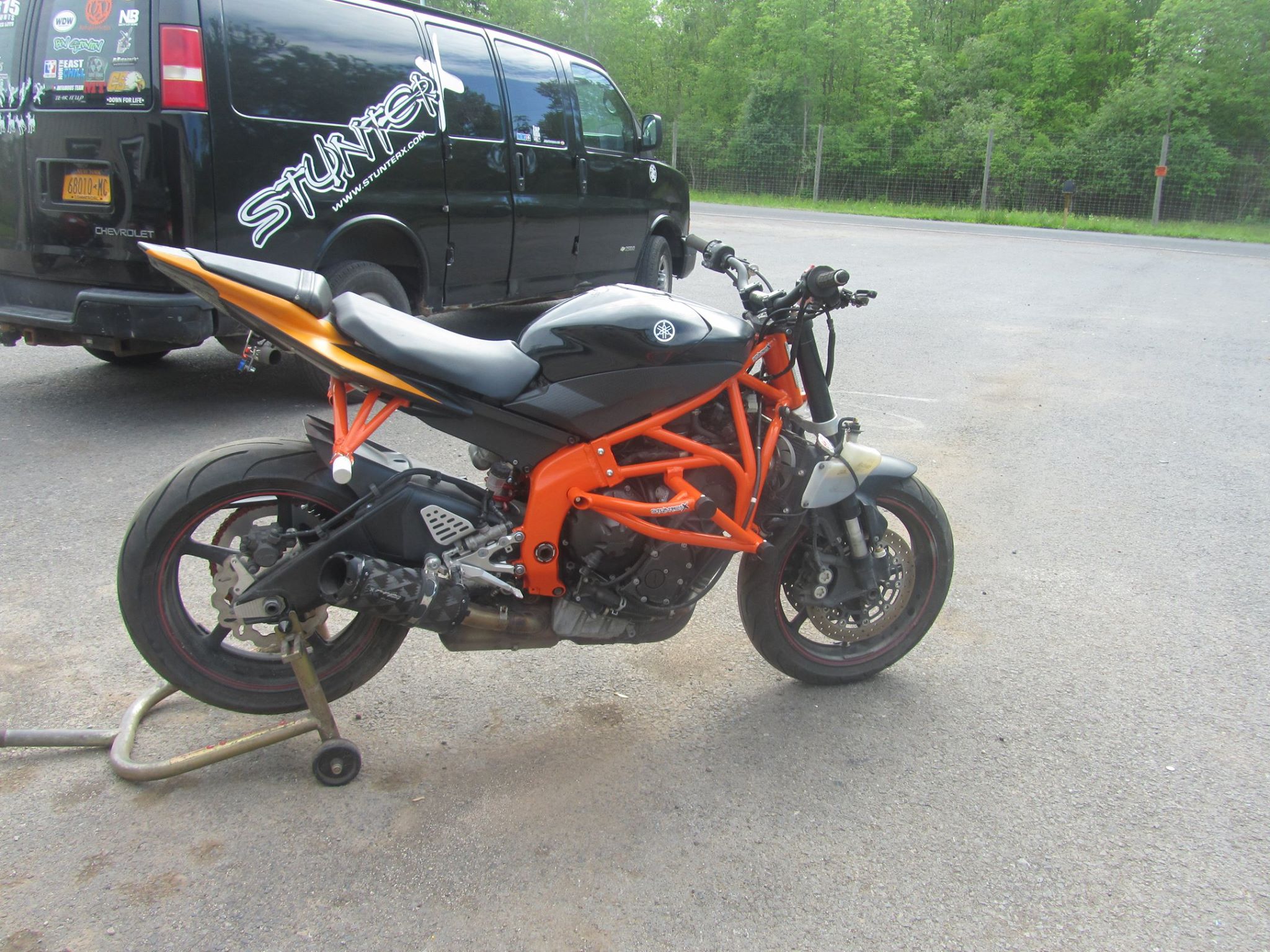 Yamaha R6 Half Frame (06-20 R6R) - StunterX – The Sic Shop LLC